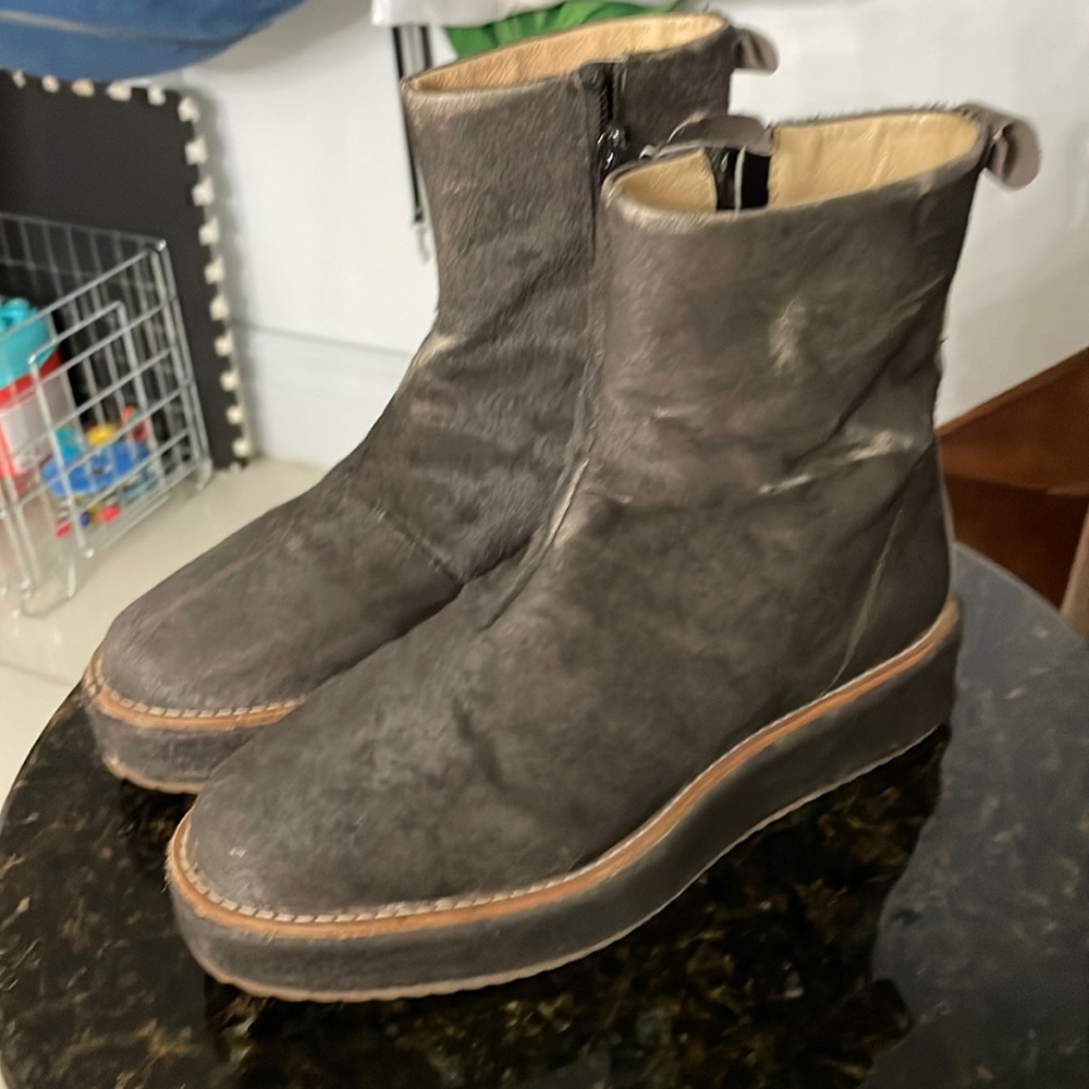 Pony Platform Bottie - Gem